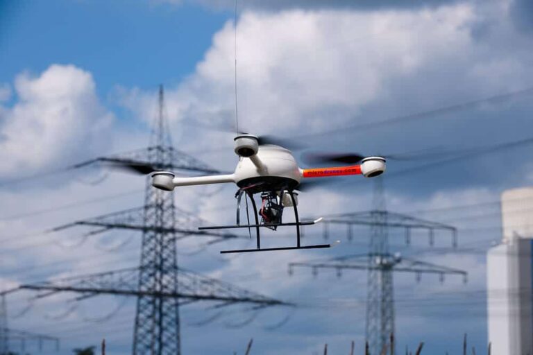 microdrones Demonstrate UAV Systems for Commercial Applications | UST