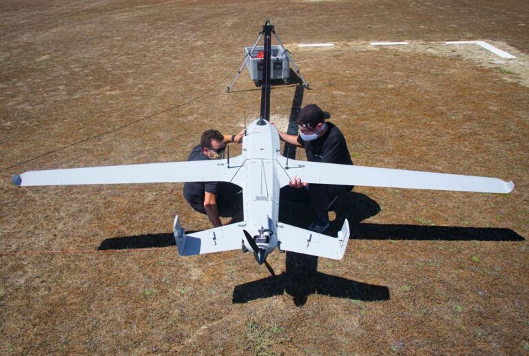 Hybrid VTOL Fixed-Wing Drone/UAV