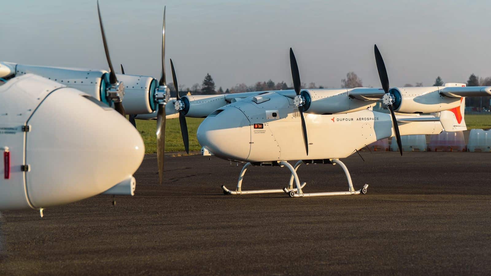 Dufour Aerospace Completes Initial Flight Tests for Hybrid-Electric ...