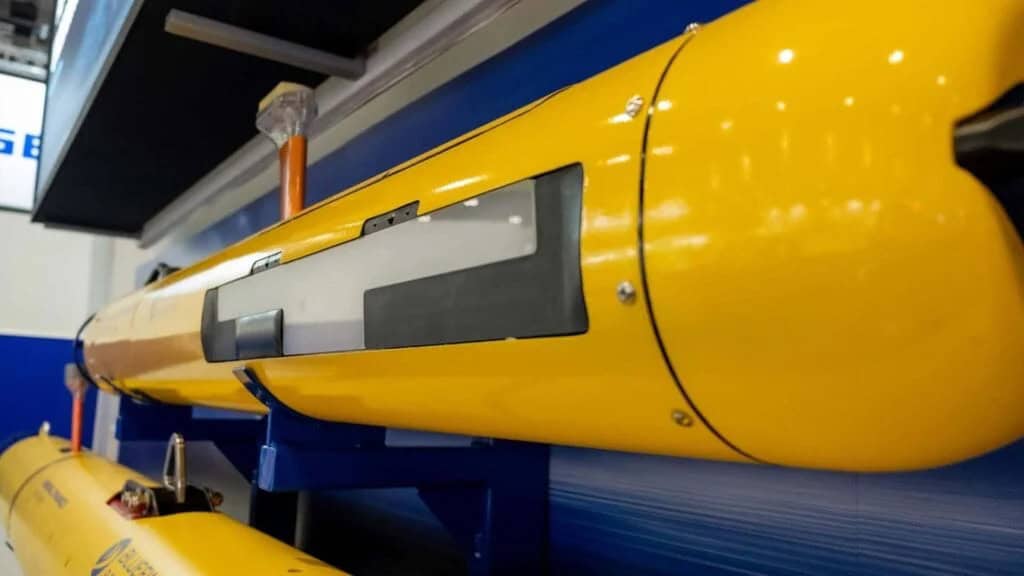 Side Scan Sonar Systems and Transducers