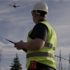uAvionix Unveils Wearable ADS-B Receiver for UAS Operations | UST