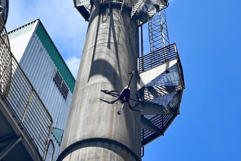 Voliro’s UAS Utilized for Efficient & Precise High-Temperature Chimney ...