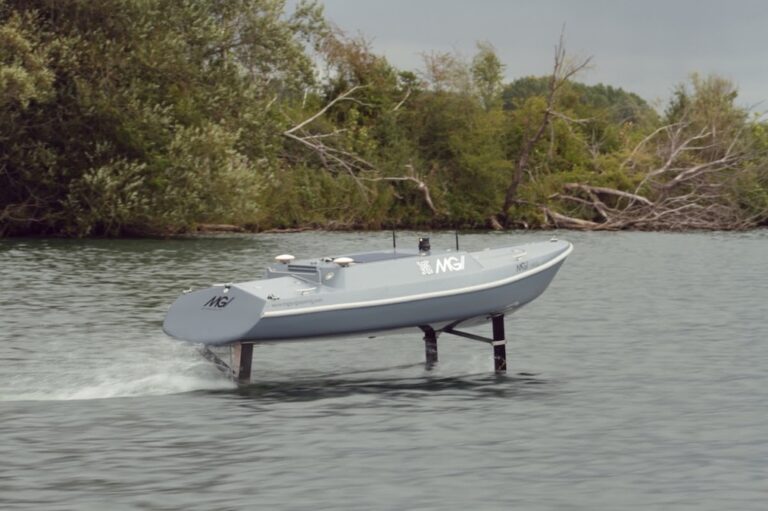 SeaGlide Autonomous Electric Vessel Delevloped for Low-Signature ...