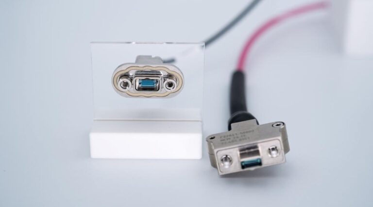 Copper vs Fiber Optic Interconnects for Data Transmission Beyond 10 Gb ...